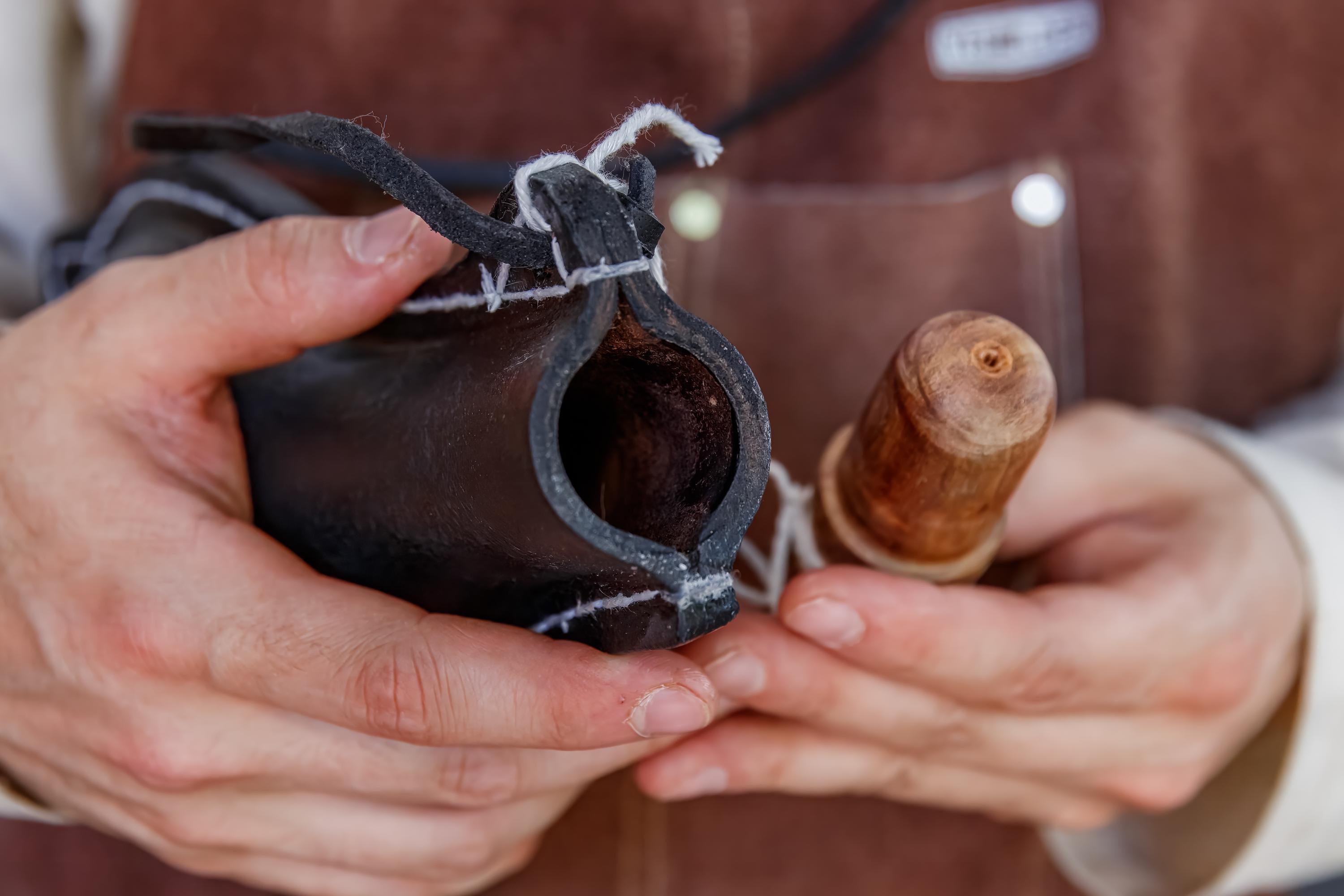 18th Century Teardrop Renaissance Leather Unique Water Bottle ...