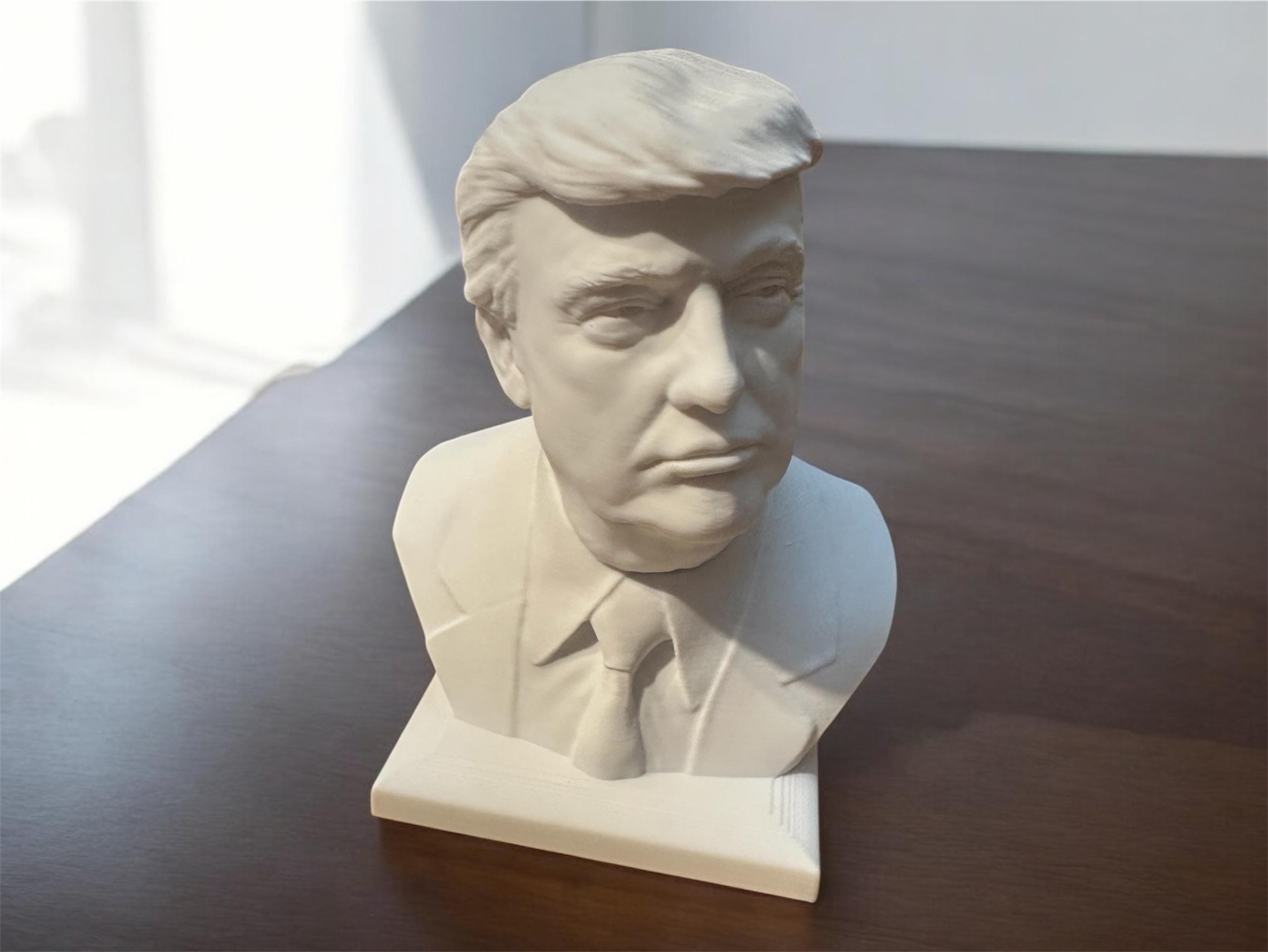 Realistic Miniature Donald Trump Bust - Gift for Political Enthusiasts ...