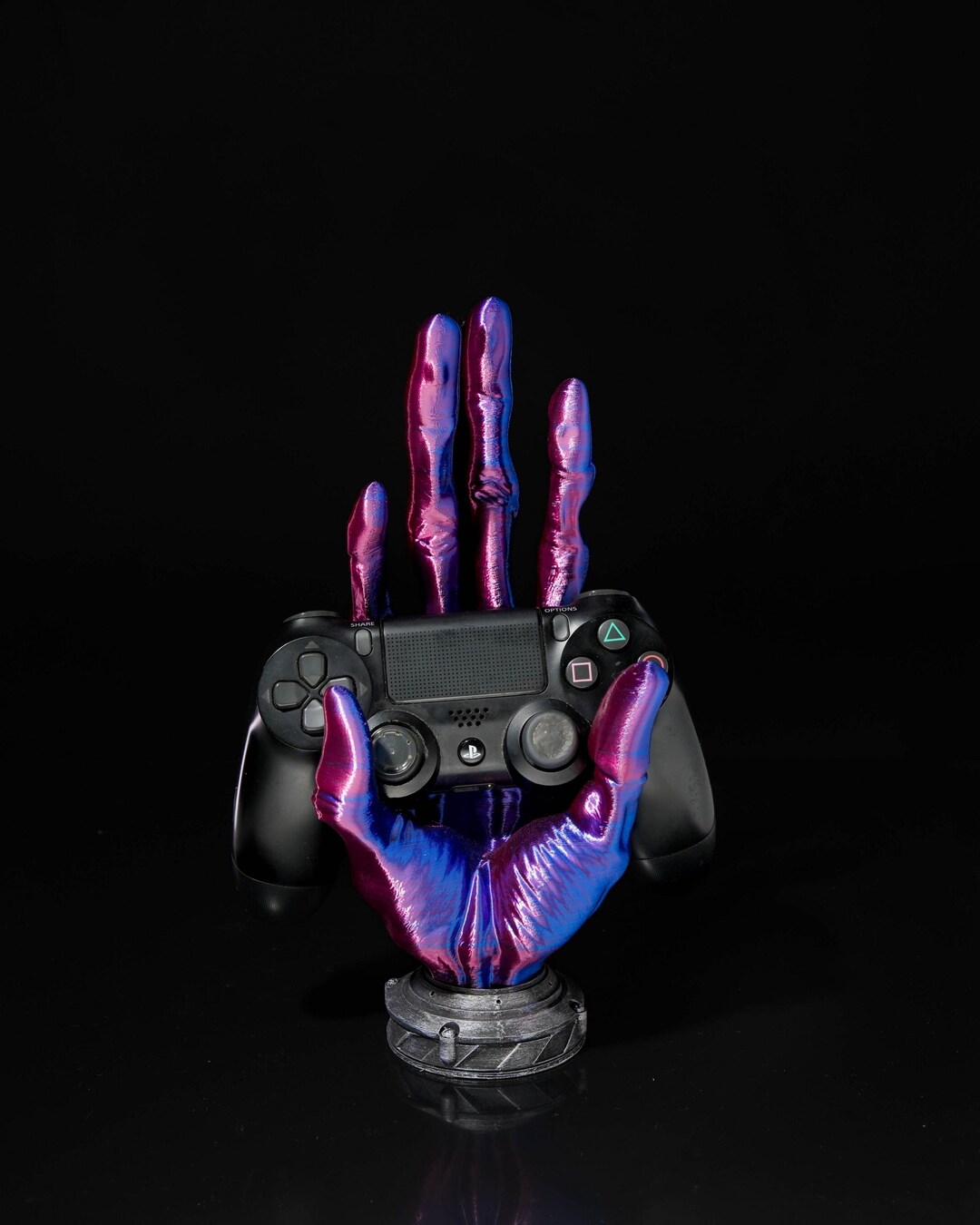 Unique Alien Hand Controller Holder | Fun Gaming Stand for Controllers ...