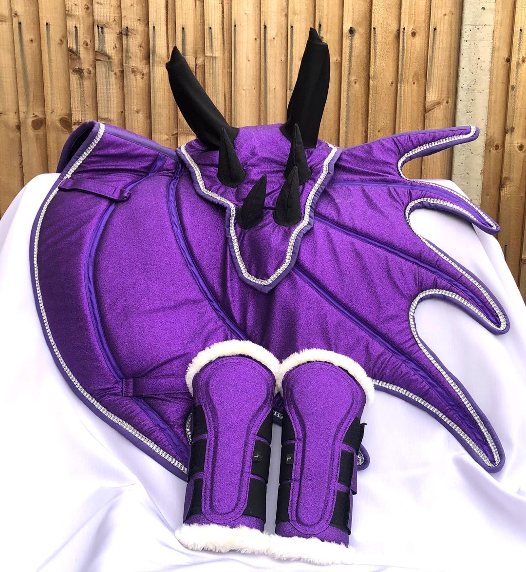 Dragon Wing Glittery Saddle Jumping Cushioned Pad Set W Absolutely FREE ...