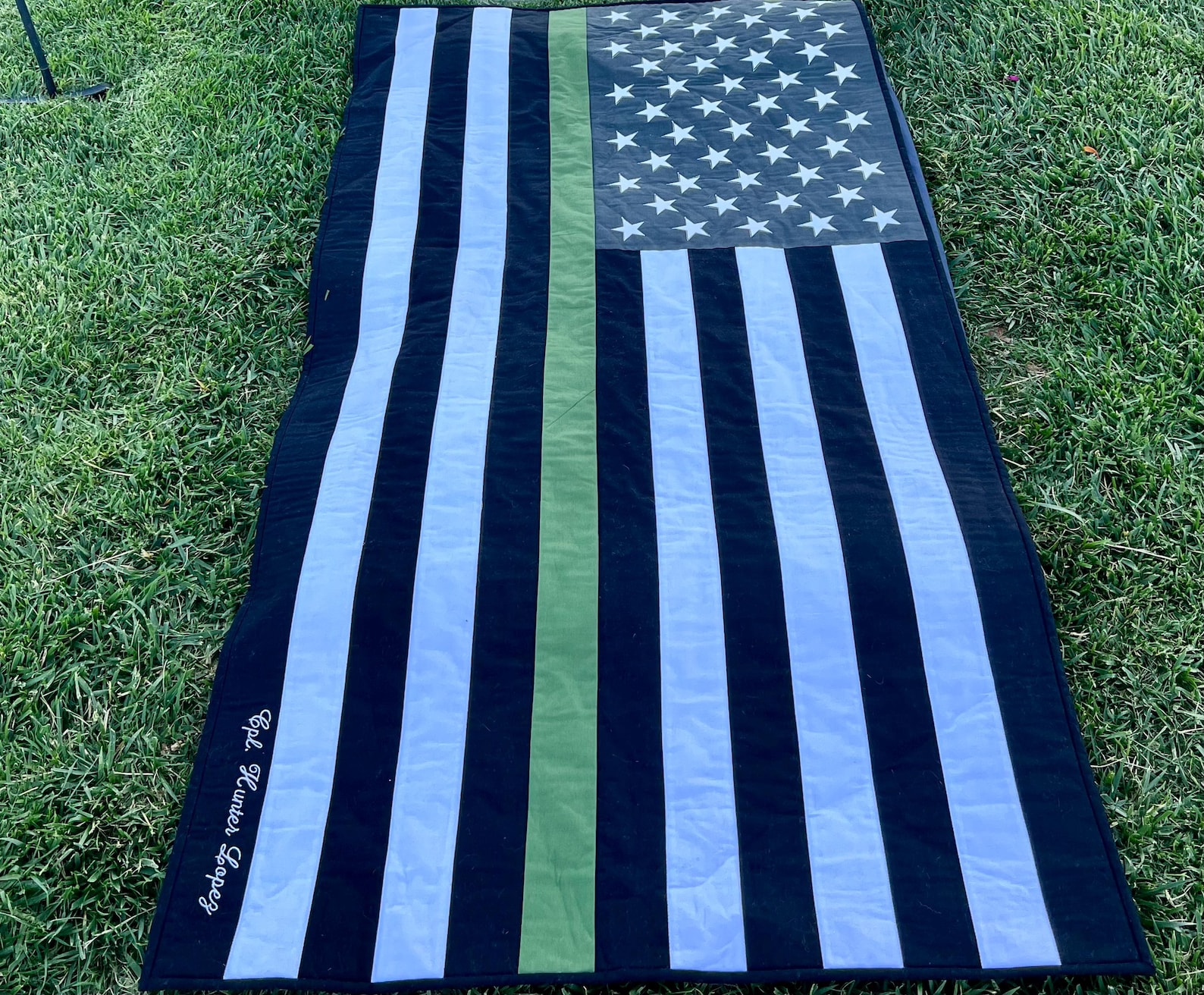 Thin Line Quilted Flags - Etsy