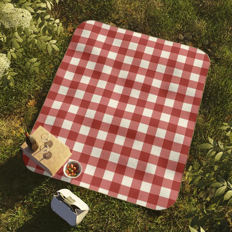 Classic Red Checkered Picnic Blanket - Outdoor Blanket, Checkered Throw ...