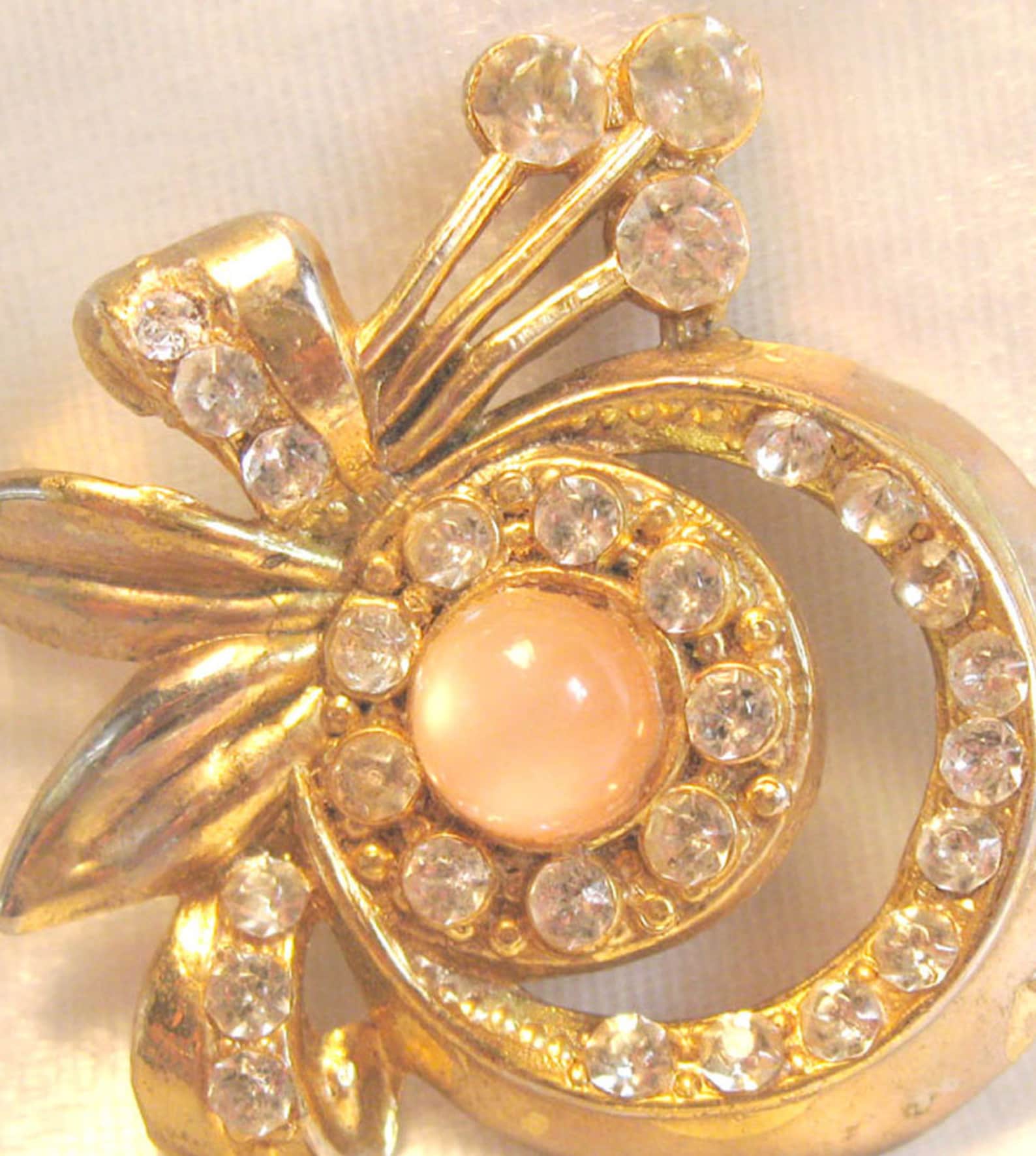 Vintage Pink Moonstone and Rhinestone Pin - Etsy