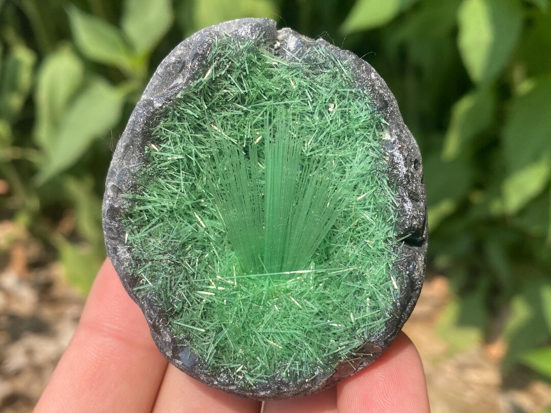 Natural Meteorite Specimen,quartz Crystal,goethite,green Copper Ore ...