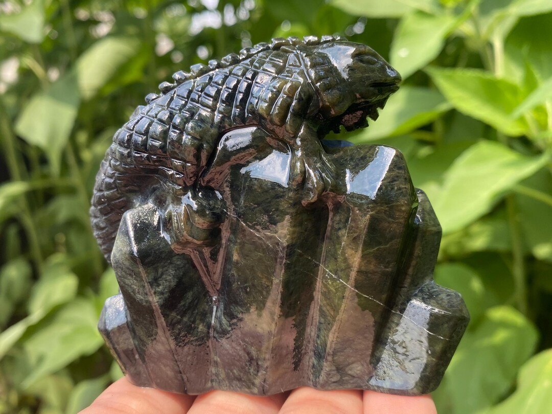 Carved Green Jade Crystal Lizard: Natural Quartz Specimen, Home Decor ...