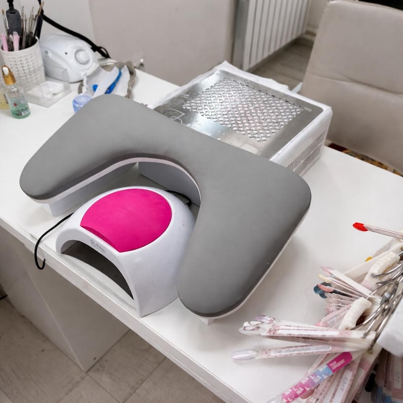 Manicure Arm Rest Stand for Nail Techs, Angled Hand Cushion for Nails ...