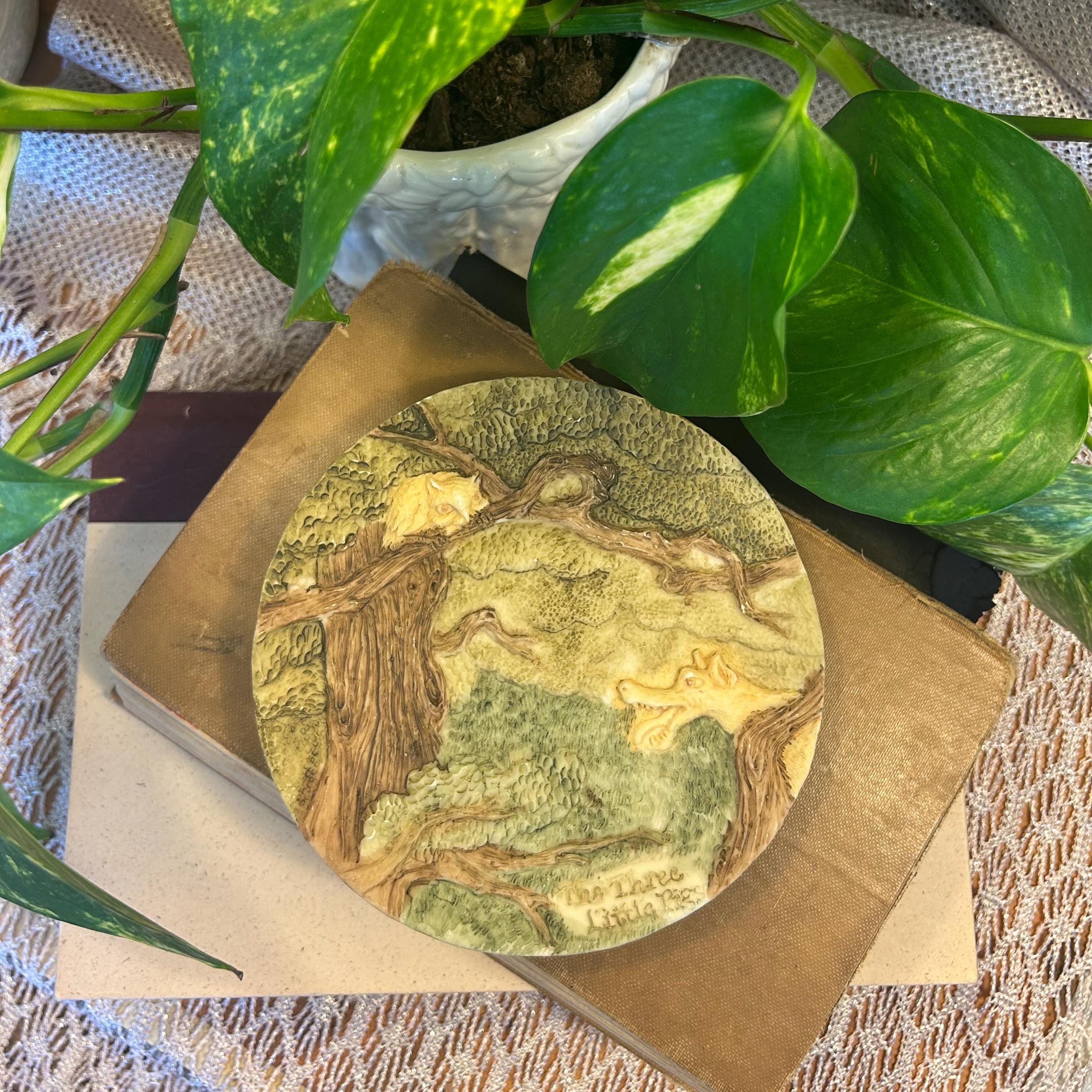 Vintage Three Little Pigs Plate, Cottagecore, Kitchy, Boho - Etsy