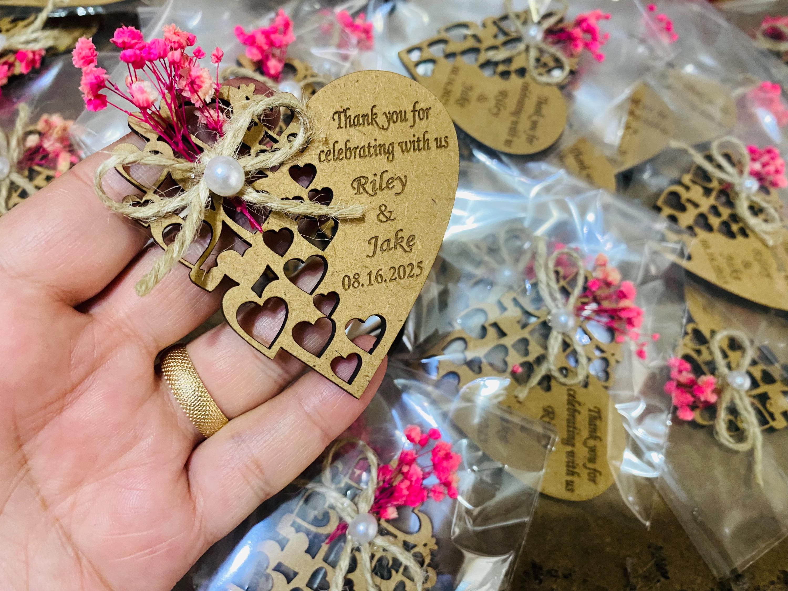 Wedding Favor Magnet, Personalized Wedding Magnet,wedding Favors for ...