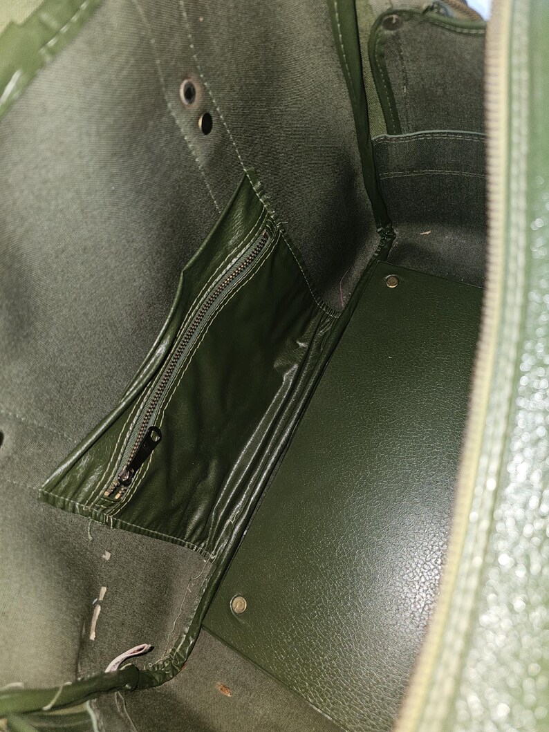 Vintage Green Leather MIT Purse - Etsy