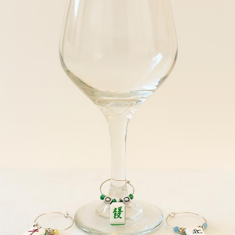 Mahjong Gift Wine Charm - 60+ Gift Ideas for 2025