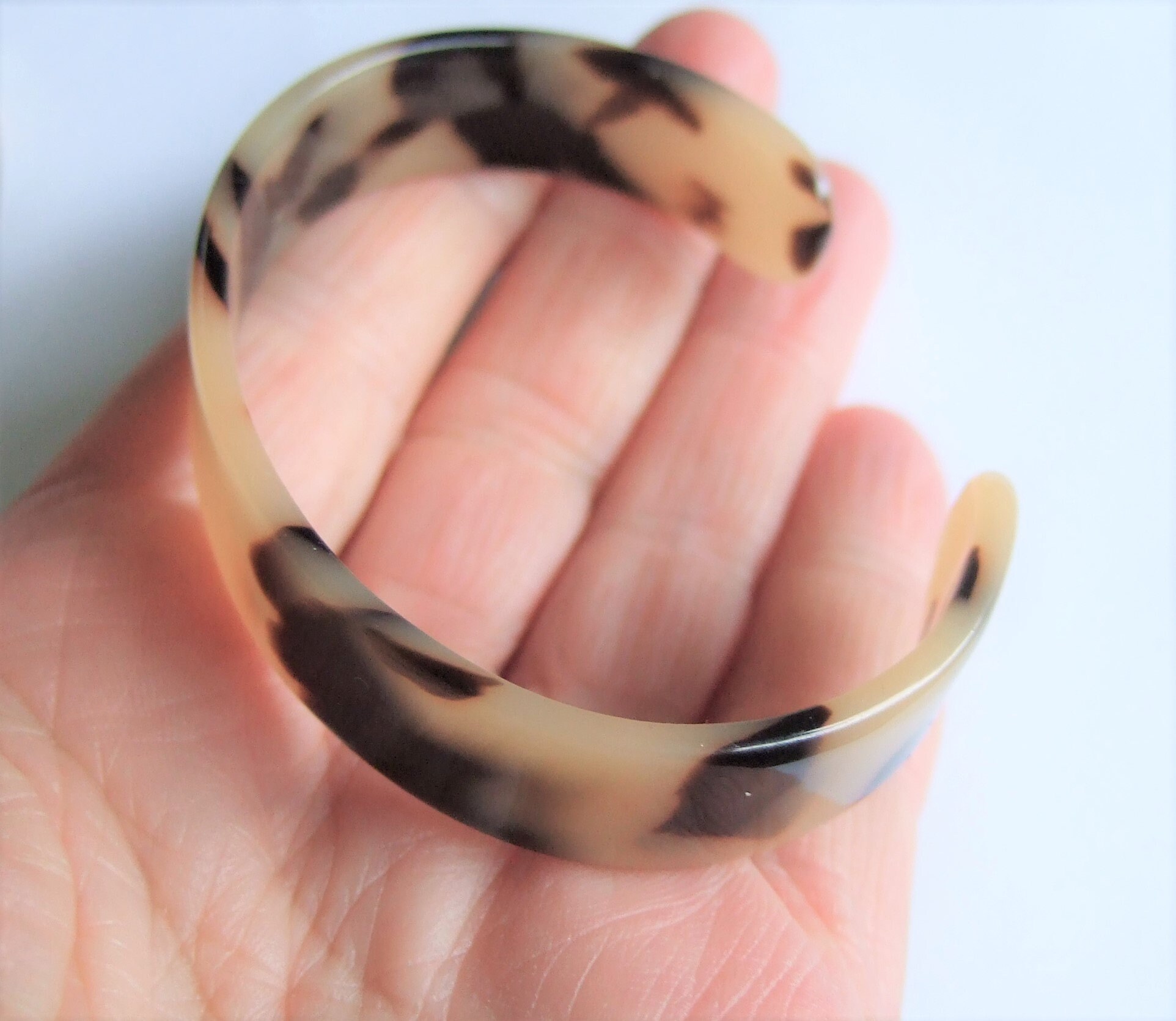 Tortoise braceletVintage style 70s Open Bangle BraceletResin | Etsy