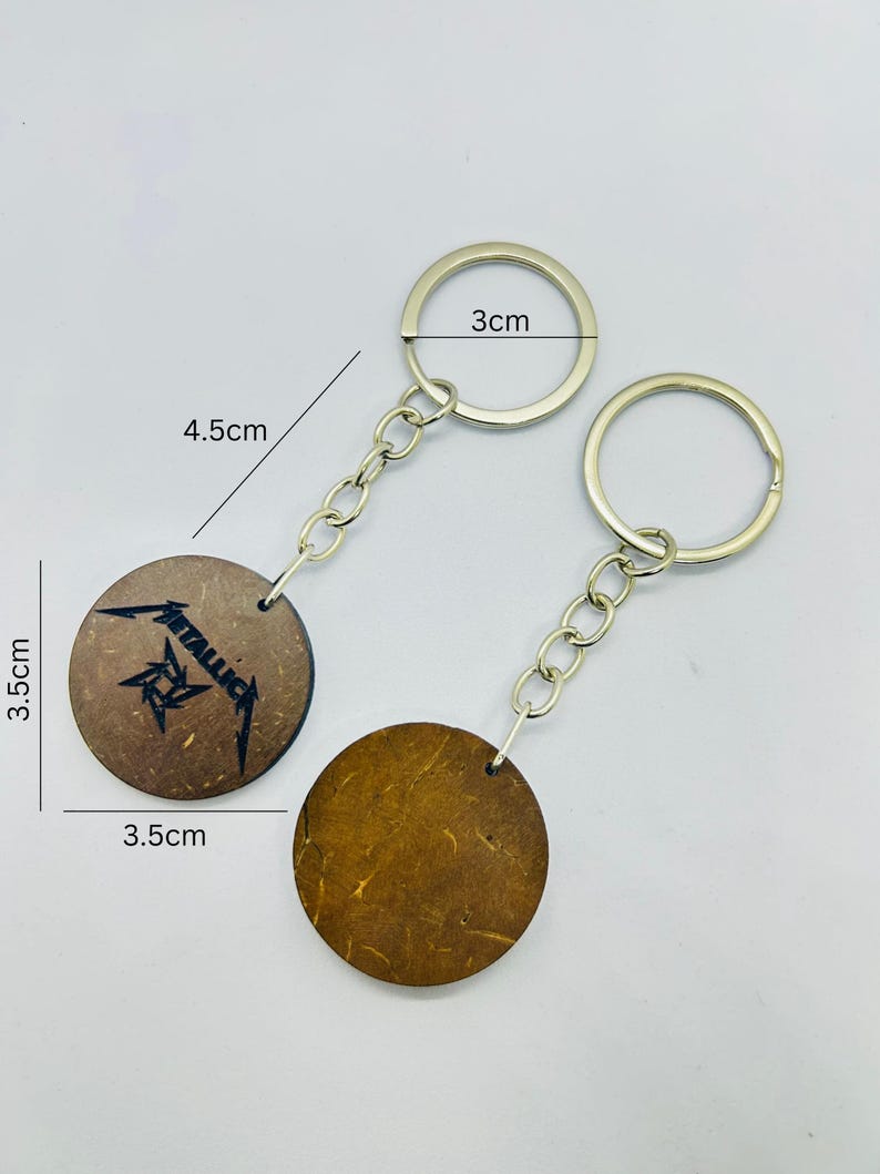 Metallica Metal Band Engraved Coconut Shell Keyring - Keychain ...