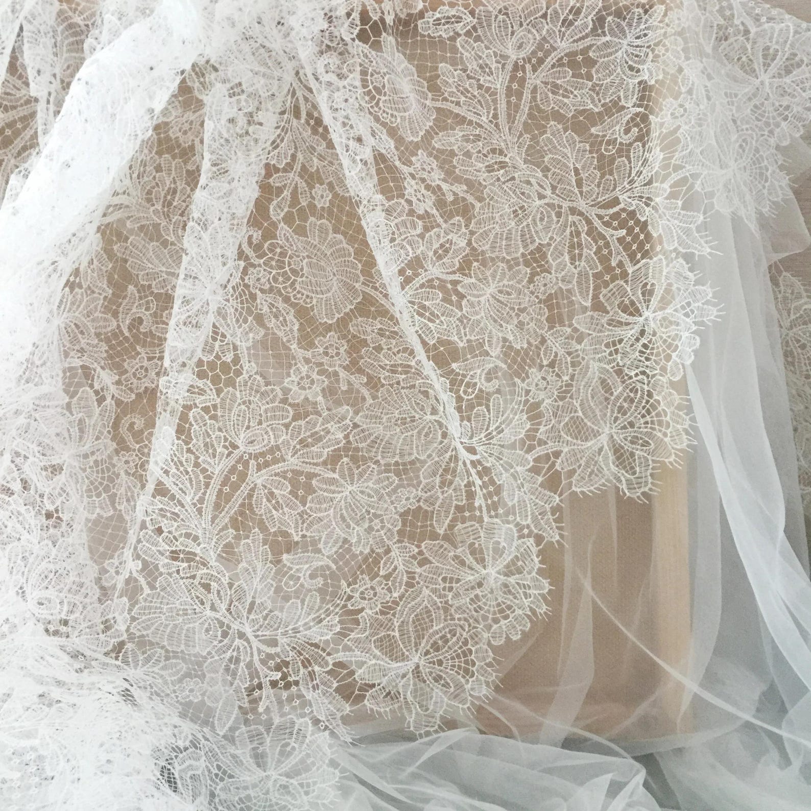 Embroidered Hollow Chantilly Lace, 1 Meter, Flower Pattern, White for ...
