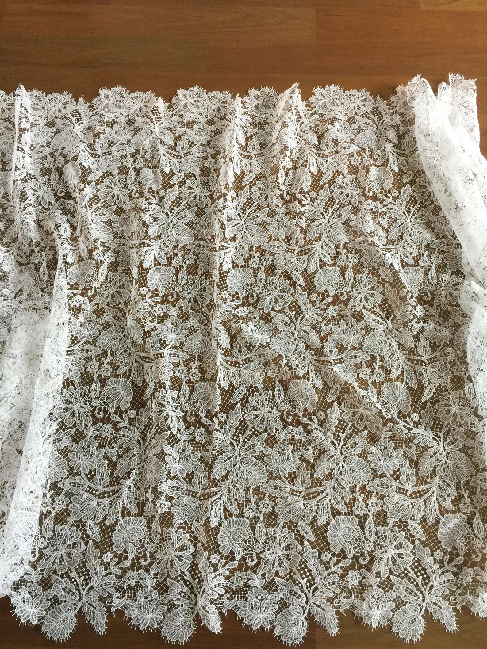 Embroidered Hollow Chantilly Lace, 1 Meter, Flower Pattern, White for ...