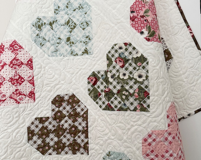Iheart Chevrons Quilt Pattern PDF Valentine 5 Sizes Heart Quilt - Etsy ...