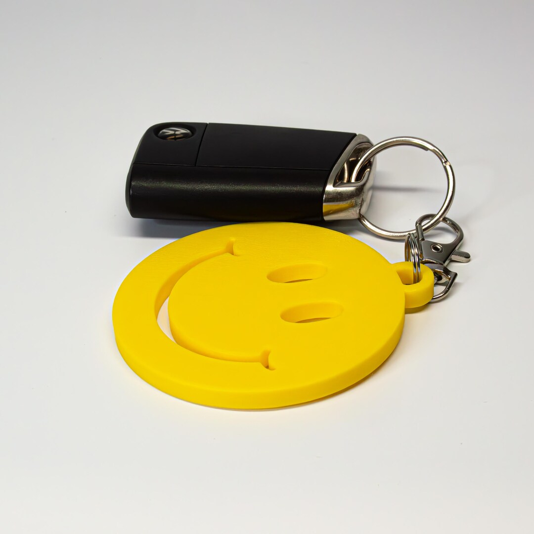 Smiley Face Keychain – Yellow Happy Keyring for Positive Vibes, Cute ...