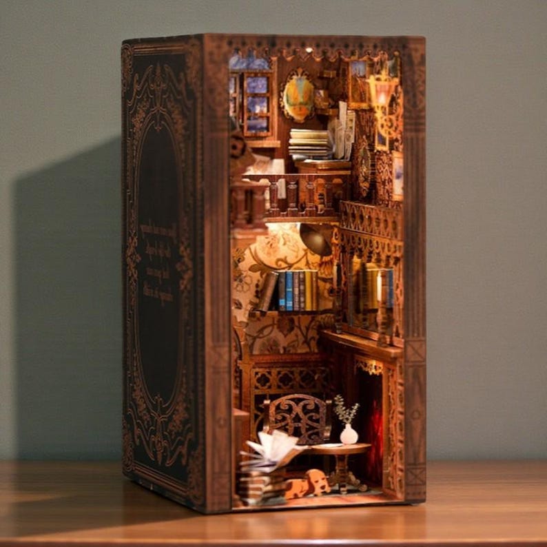 Eternal Bookstore DIY Book Nook Kit W/ Touch Light, Vintage Wooden ...