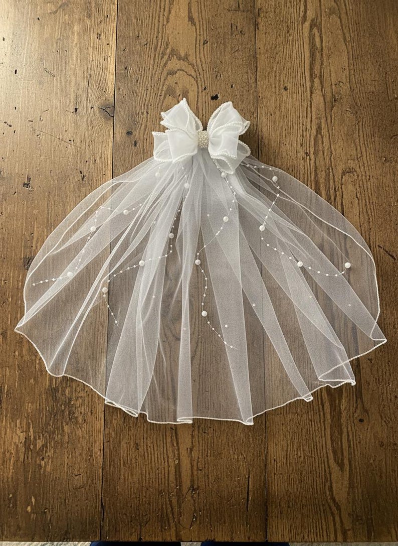 Holy Communion Veil Bow Pearl Tulle White Girls First Eucharist Hair ...