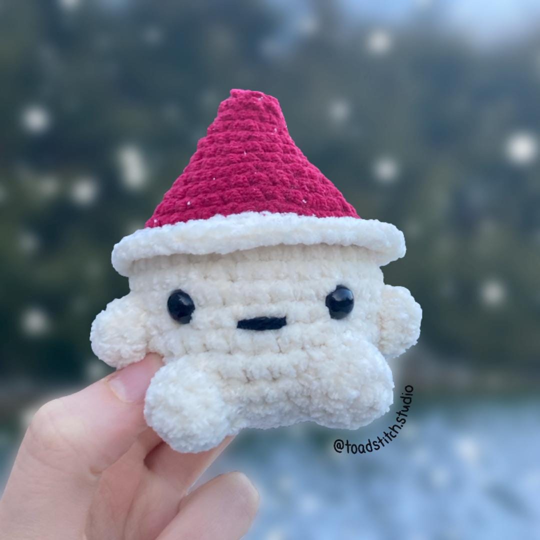 Festive Frosty the Snowball Crochet Pattern: A Cute Amigurumi PDF ...