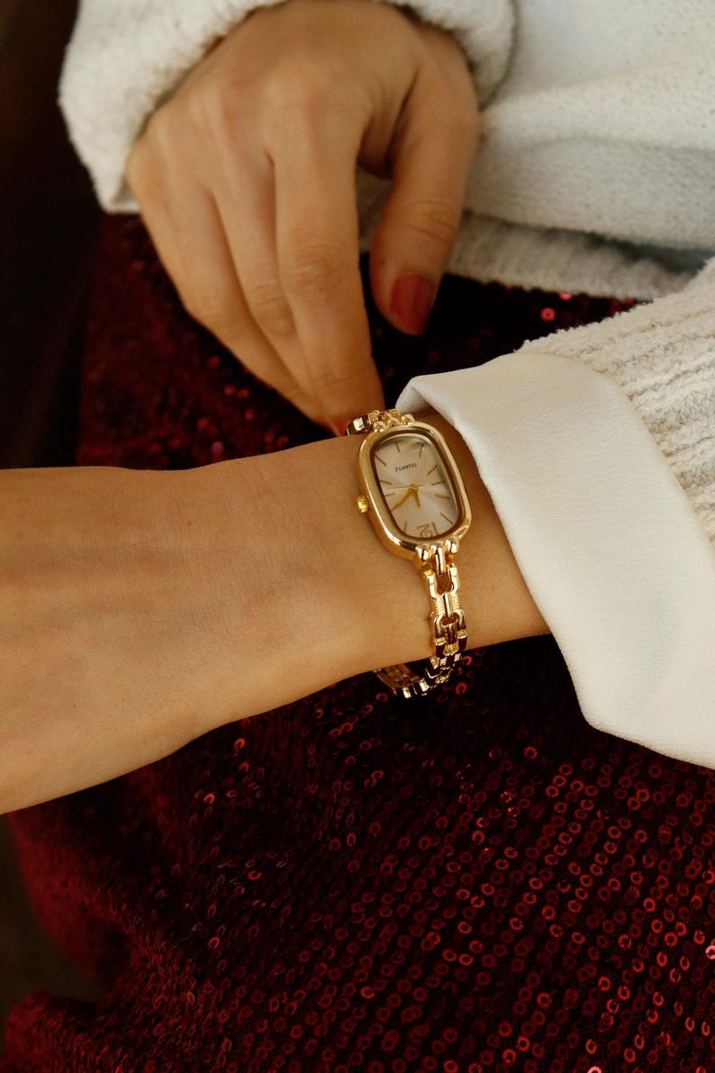 Vintage Minimalist Watch, Retro Watch, Vintage Metal Watch, Metal Band ...