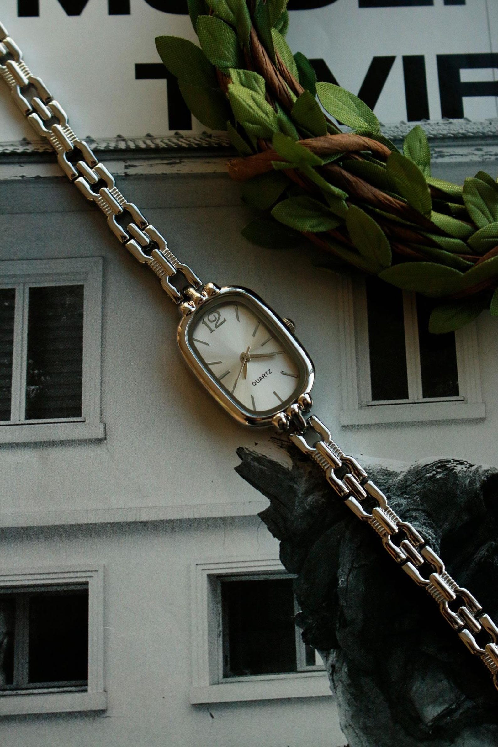 Vintage Minimalist Watch, Retro Watch, Vintage Metal Watch, Metal Band ...