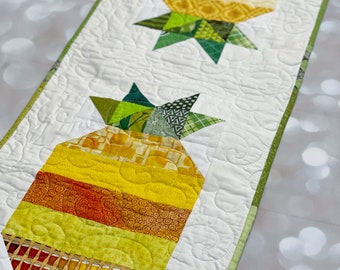 Pineapple Table Runner - Etsy