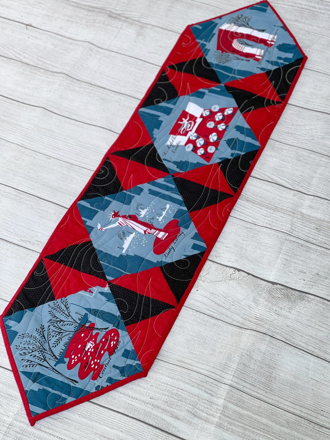 New York City Table Runner - Etsy