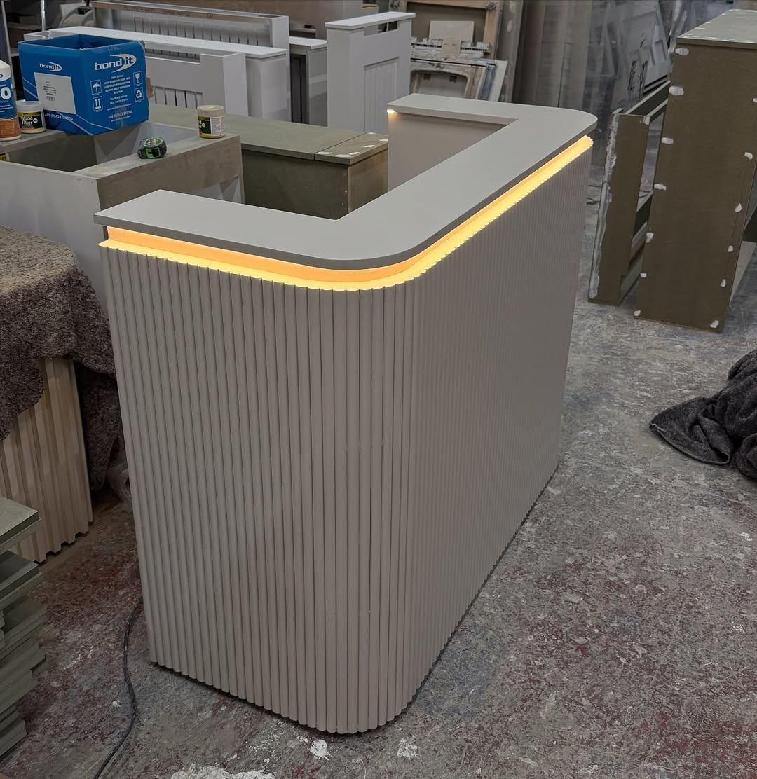 Minimalist Fluted Reception Desk - Etsy