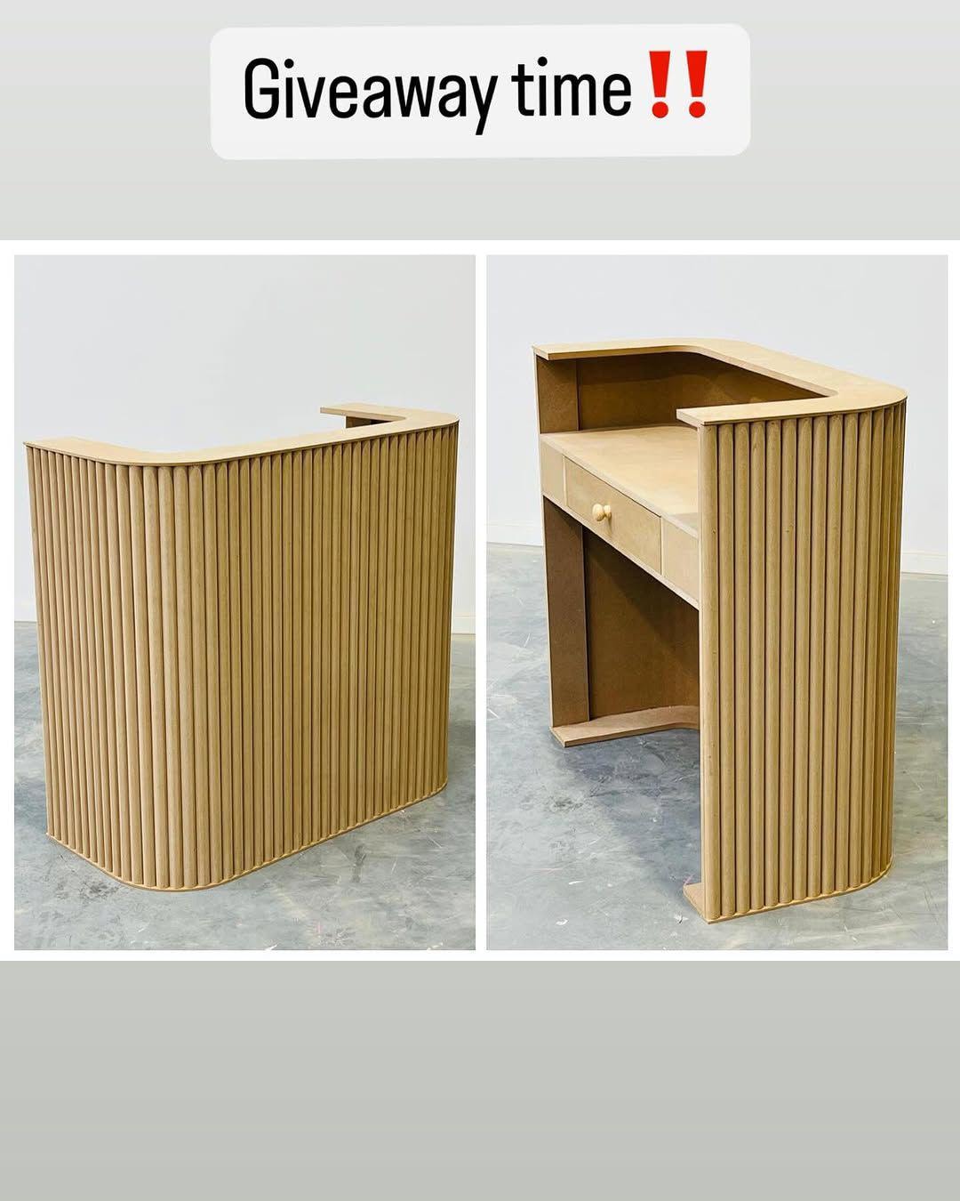 Minimalist Ribbed Reception Desk - Etsy