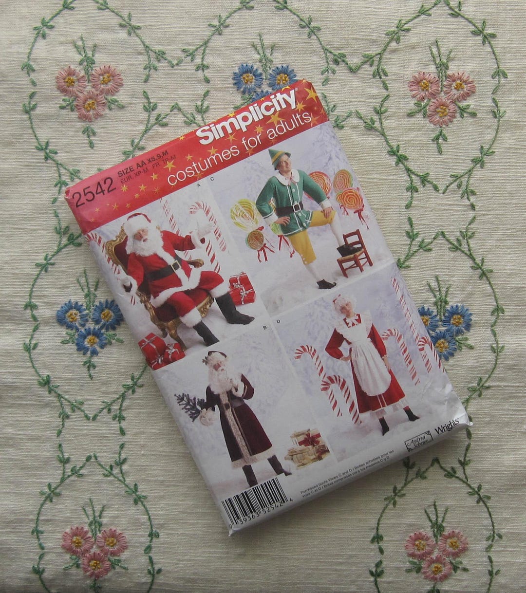 Santa Claus Costume Sewing Pattern UNCUT Simplicity 2542 Sizes XS-M Mrs ...