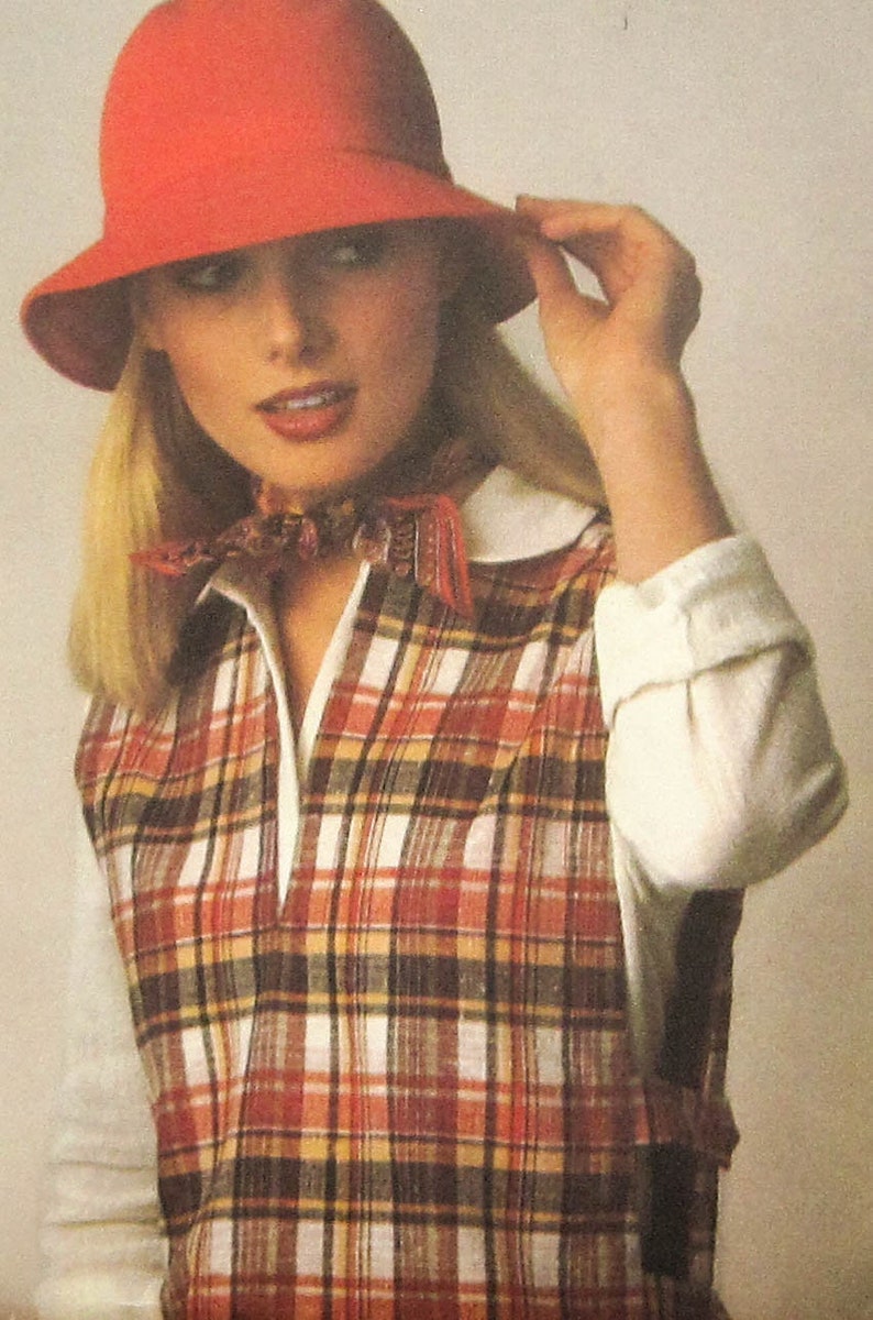 Vintage Sewing Pattern UNCUT Simplicity 8165 Size 10-14 Tabard - Etsy Vintage Sewing Pattern UNCUT Simplicity 8165 Size 10-14 Tabard - Etsy