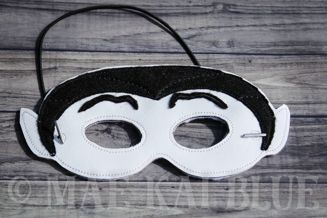 Vampire MASK | Halloween | Mask Appliquéd Embroidered Vinyl Felt - Etsy