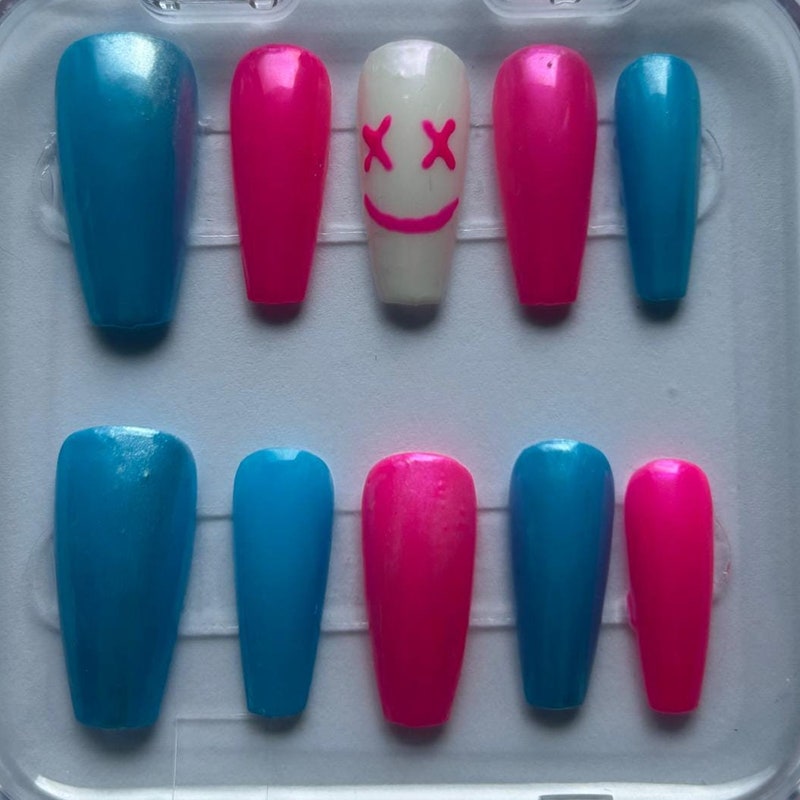 Arcane Jinx Nails - Etsy