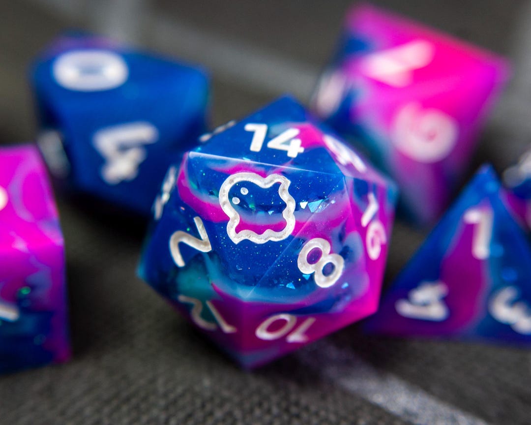 Sphinx of Wonder - D&D RPG Dice Set Ghost D20 - Etsy