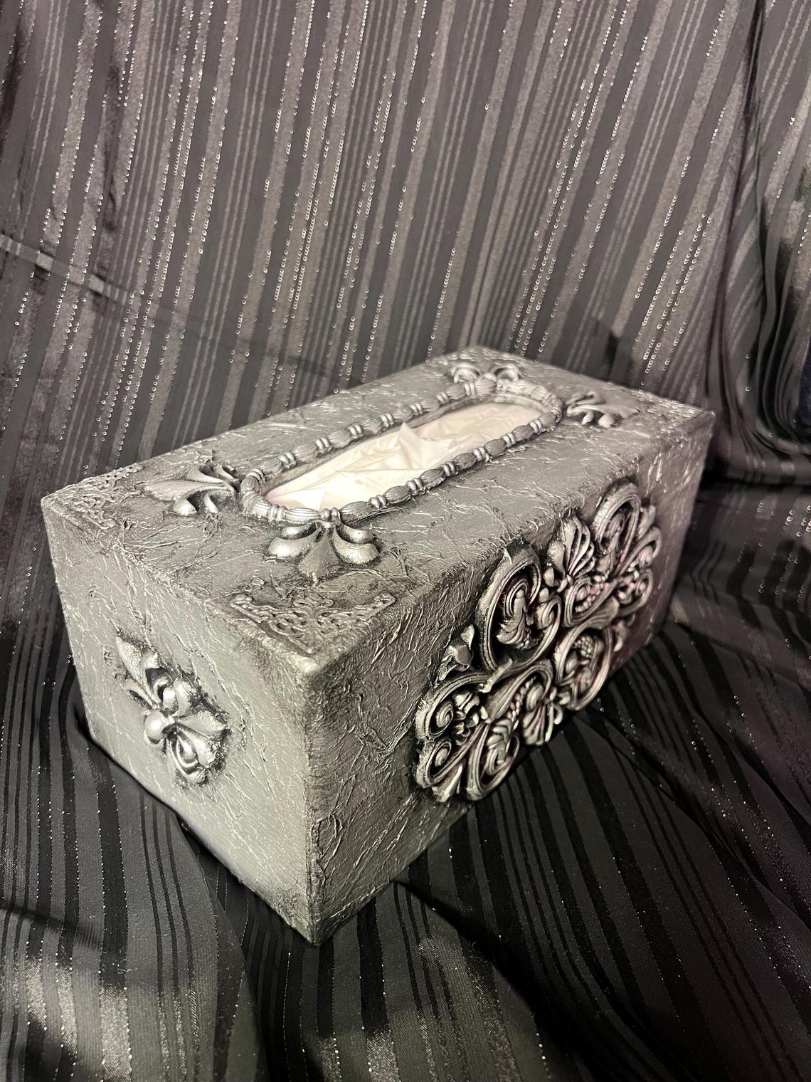 Tissue Box Cover Antique Vintage Elegant Sophisticated Chic Aesthetic ...