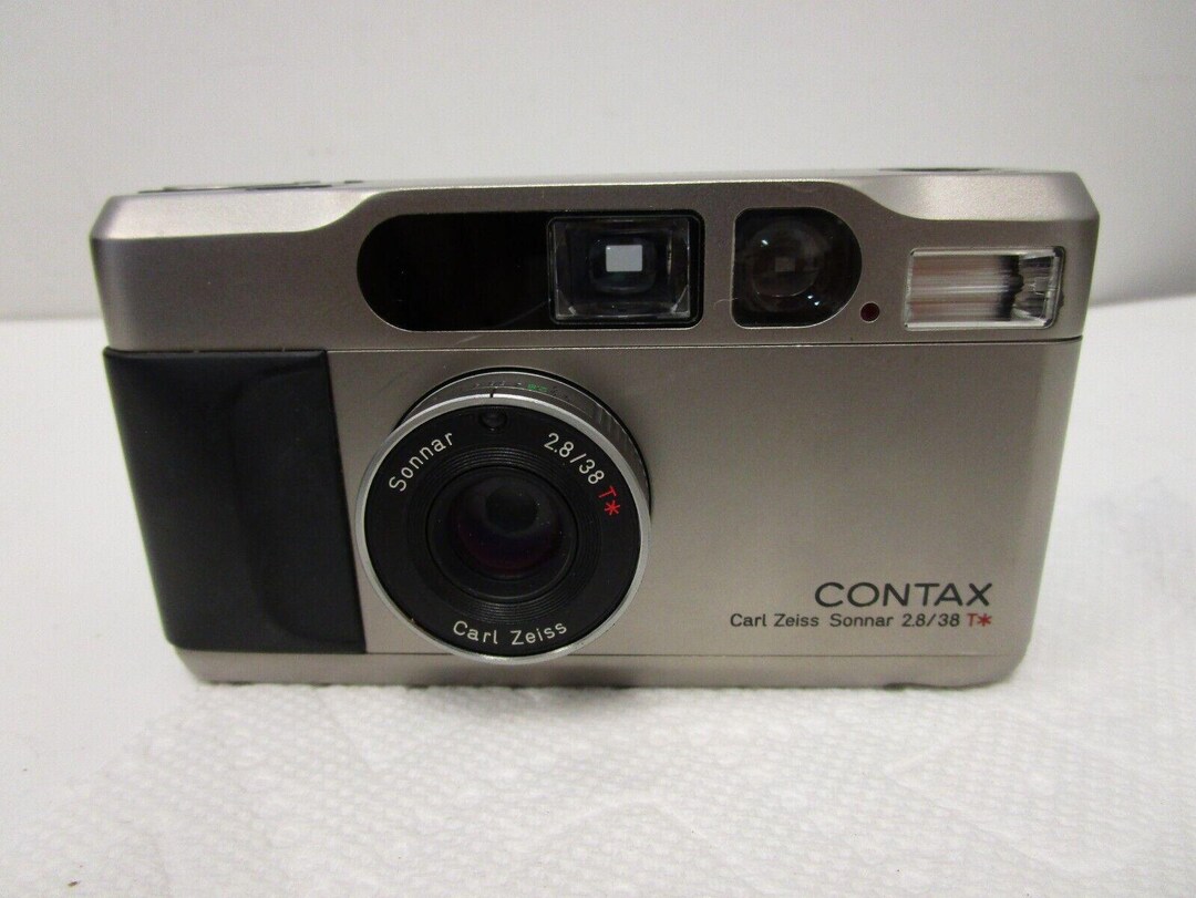 Contax T2 Film Camera Untested, Powers on Only Classic 35mm read ...