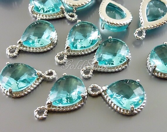 2 Aquamarine blue glass stone pendants with silver rope rim / | Etsy