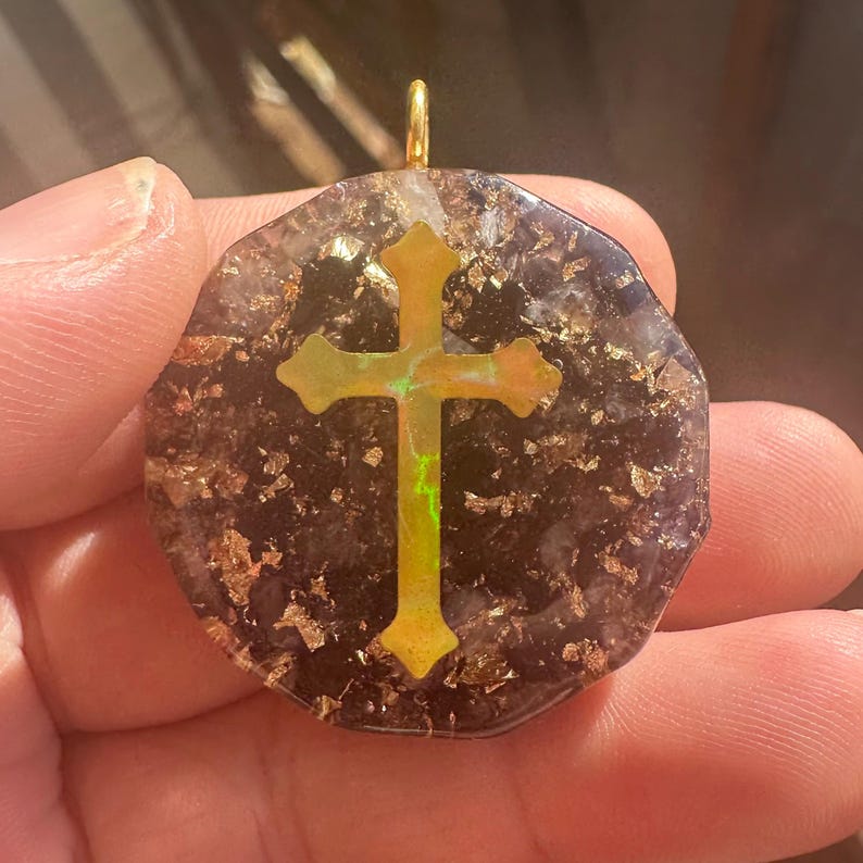 Orgonite “divine Shield” – Protection, Grounding & Inner Strength ...