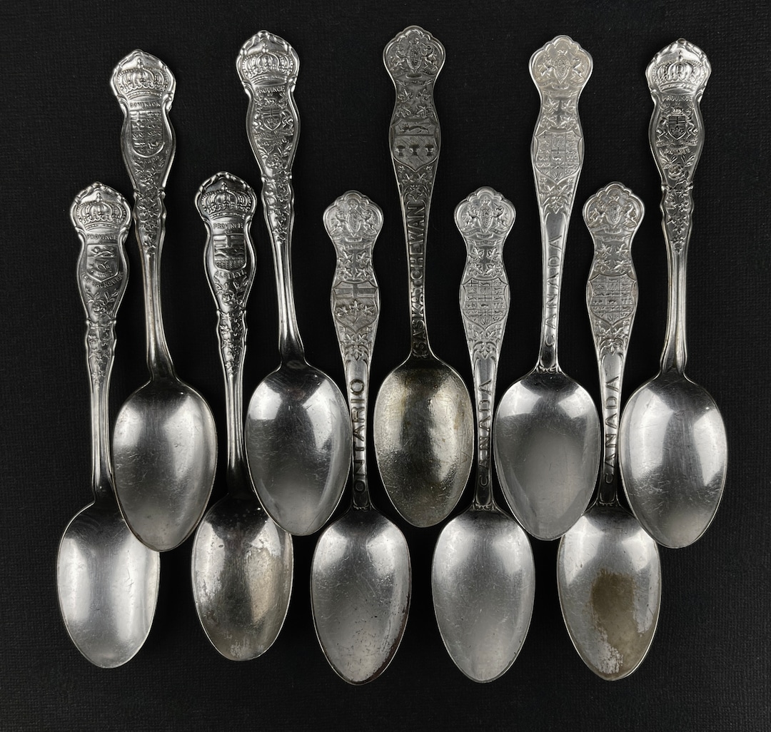 10 Souvenir Teaspoons - Silverplate - Canada Provinces - Crests Crowns ...