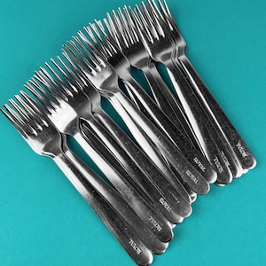 8 X Vintage Dinner Forks 1924 Ancestral Pattern Made by 1847 Rogers ...