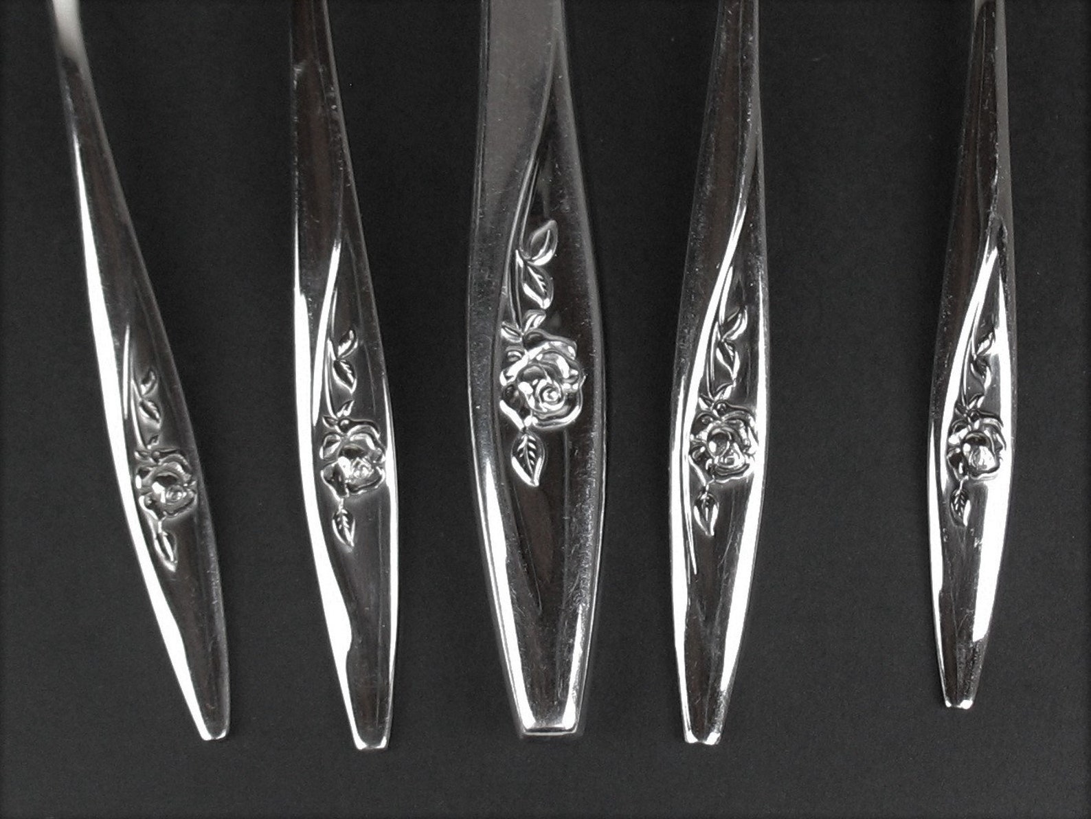 20 Pc Oneidacraft Deluxe Stainless Lasting Rose Mid Century | Etsy