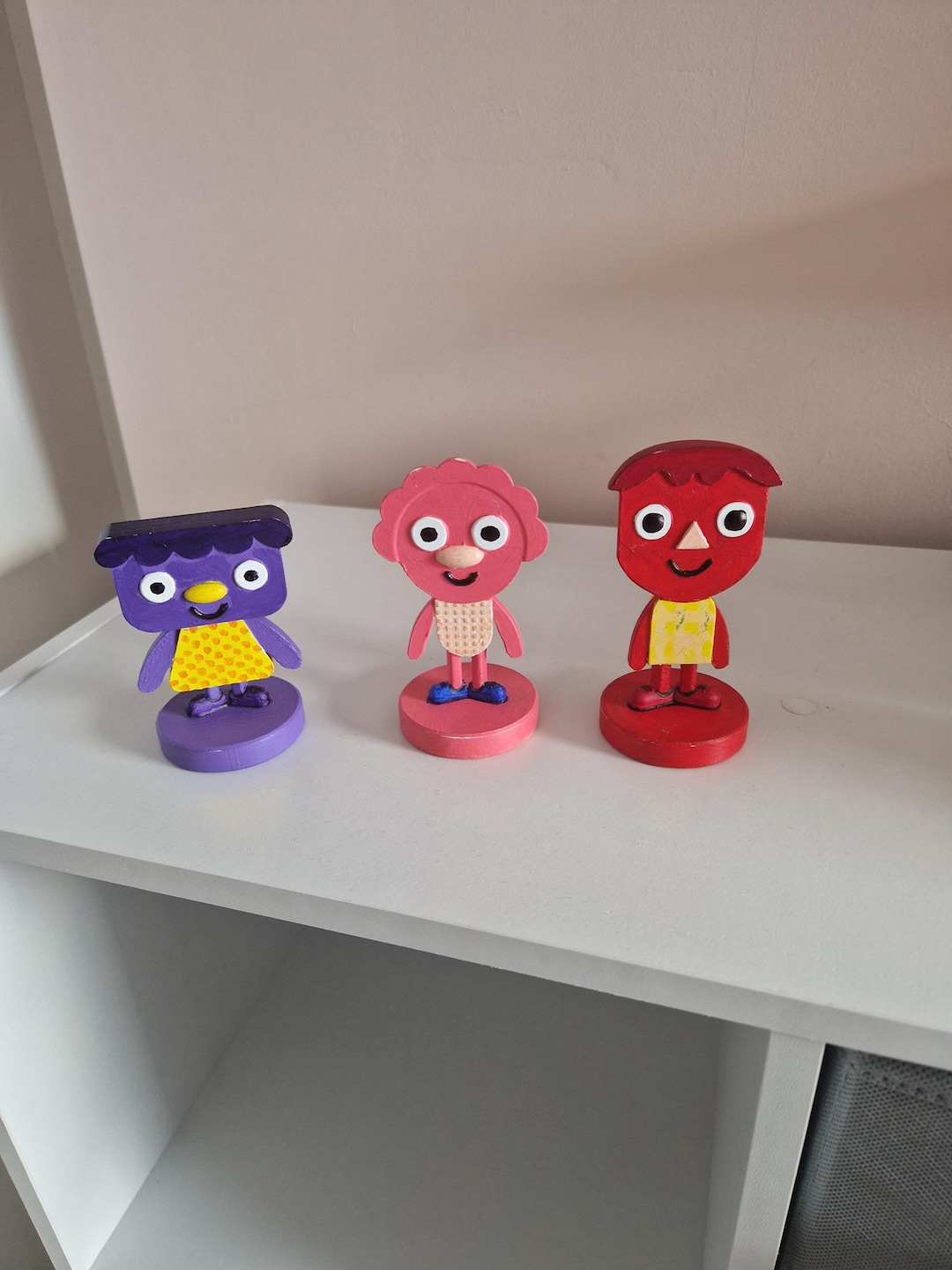 Super Simple Songs Paint Your Own Figure Displays 3 Included (set B) - Etsy