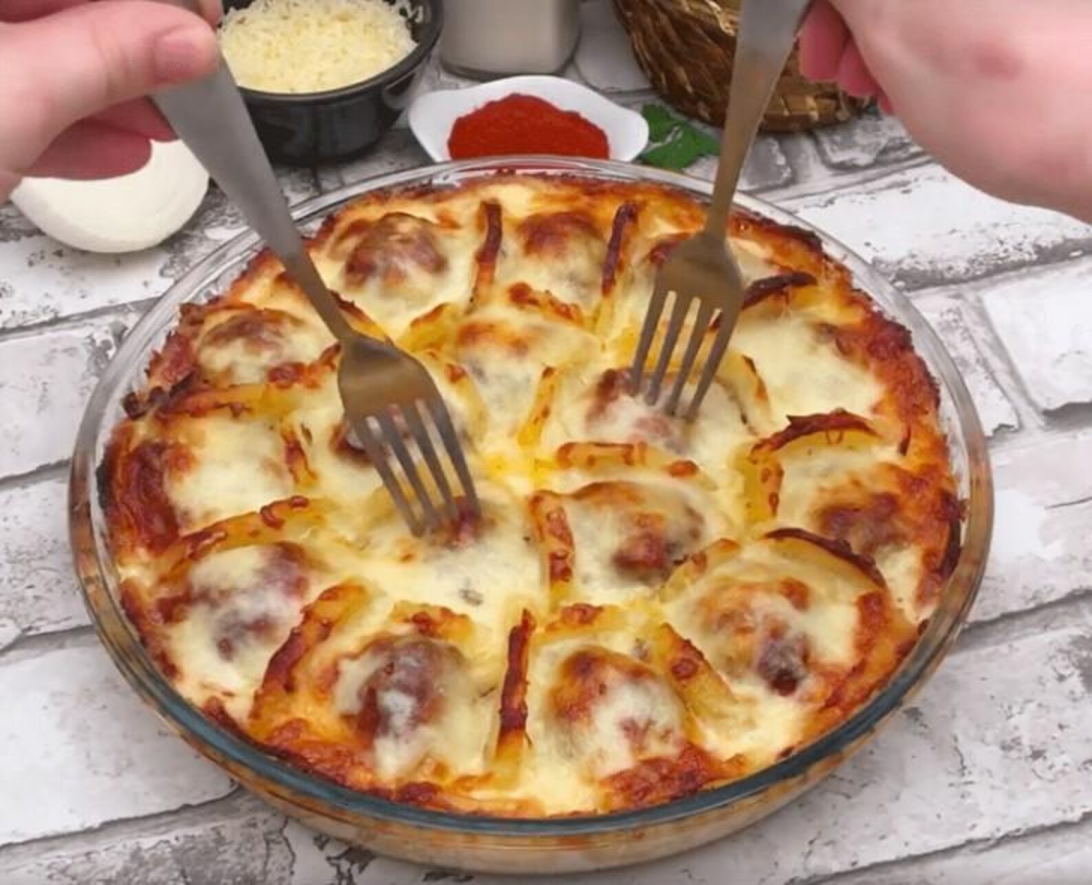 The Best Recipe – Au Gratin Meatballs and Potatoes | Cheesy & Creamy ...