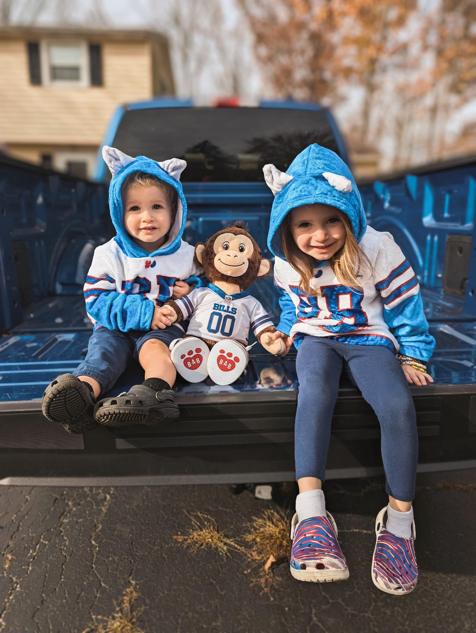 Buffalo Bills Kids Billy Buffalo Sherpa Hoodie With Horns | Cozy NFL ...