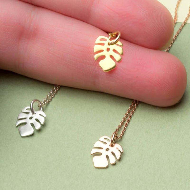Monstera Necklace - Etsy