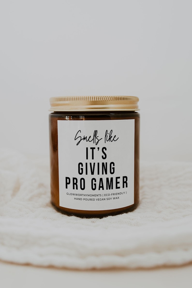 Funny Gamer Pro Soy Wax Candle, Aesthetic Cozy Gaming Setup Office Desk ...