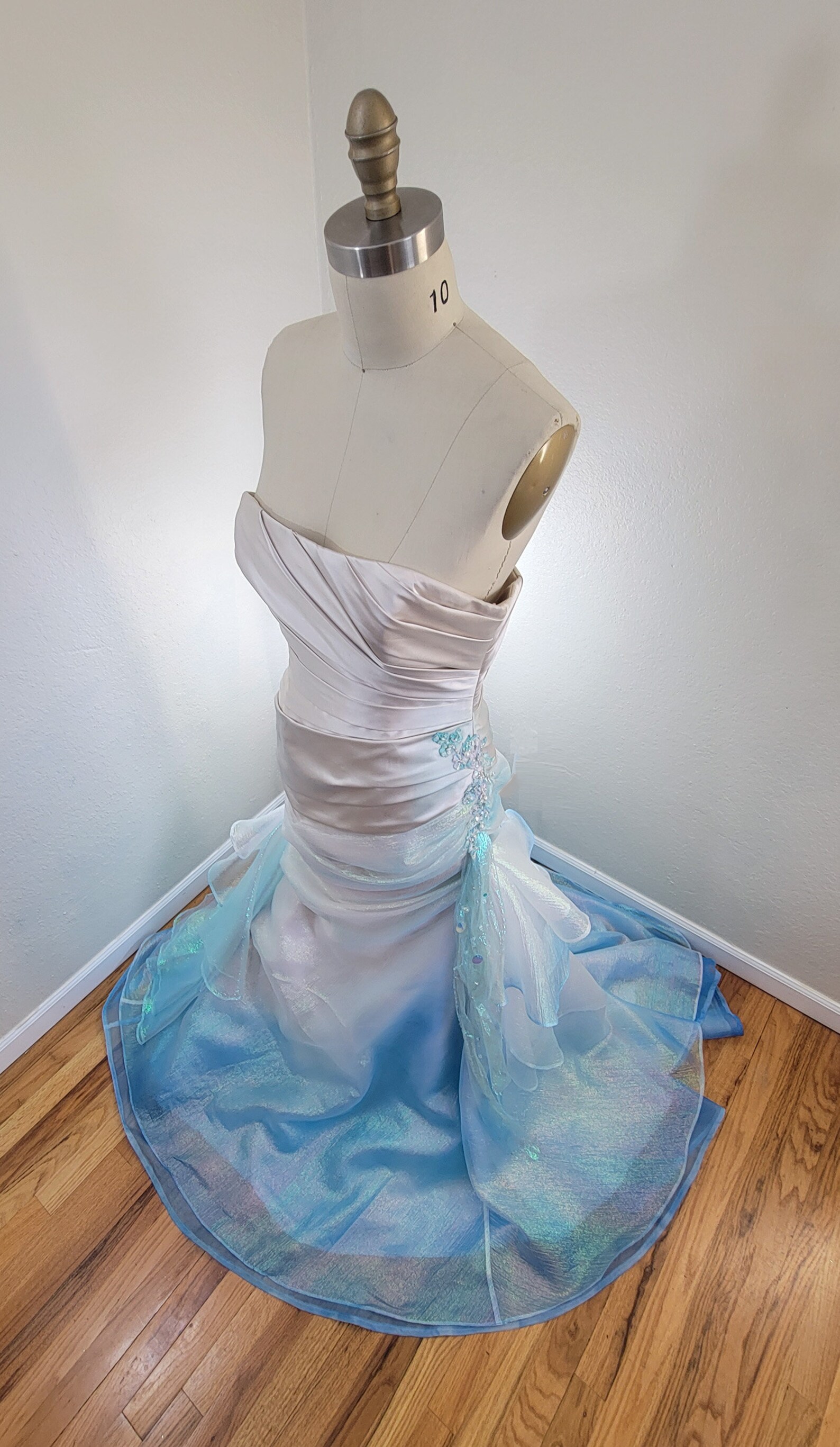 Mermaidcore Beach Wedding Dress Size 12 Sample Ready to Ship ...