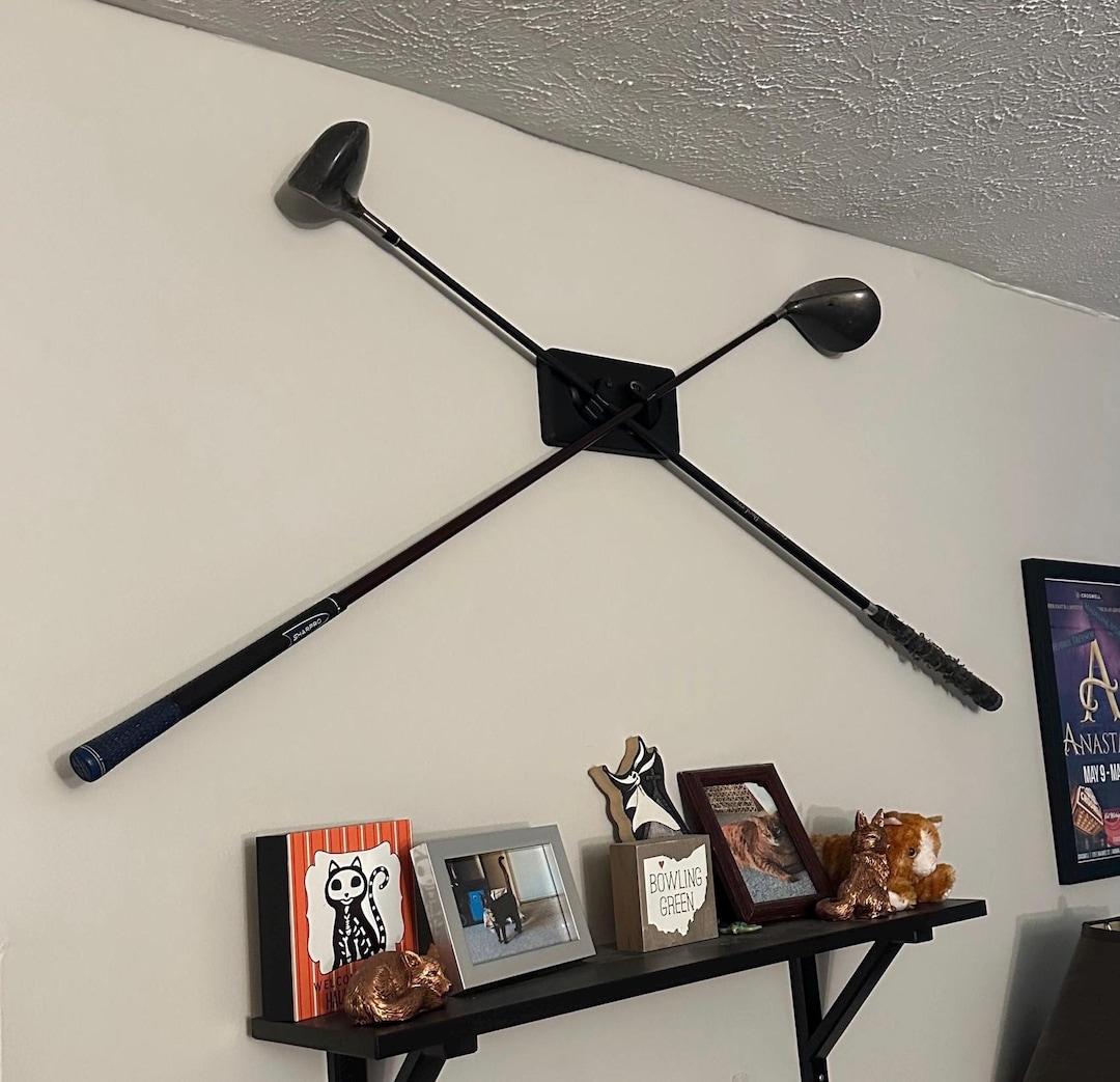 Golf Club Wall Mount / Dueling Swords Style Golf Stick Holder ...