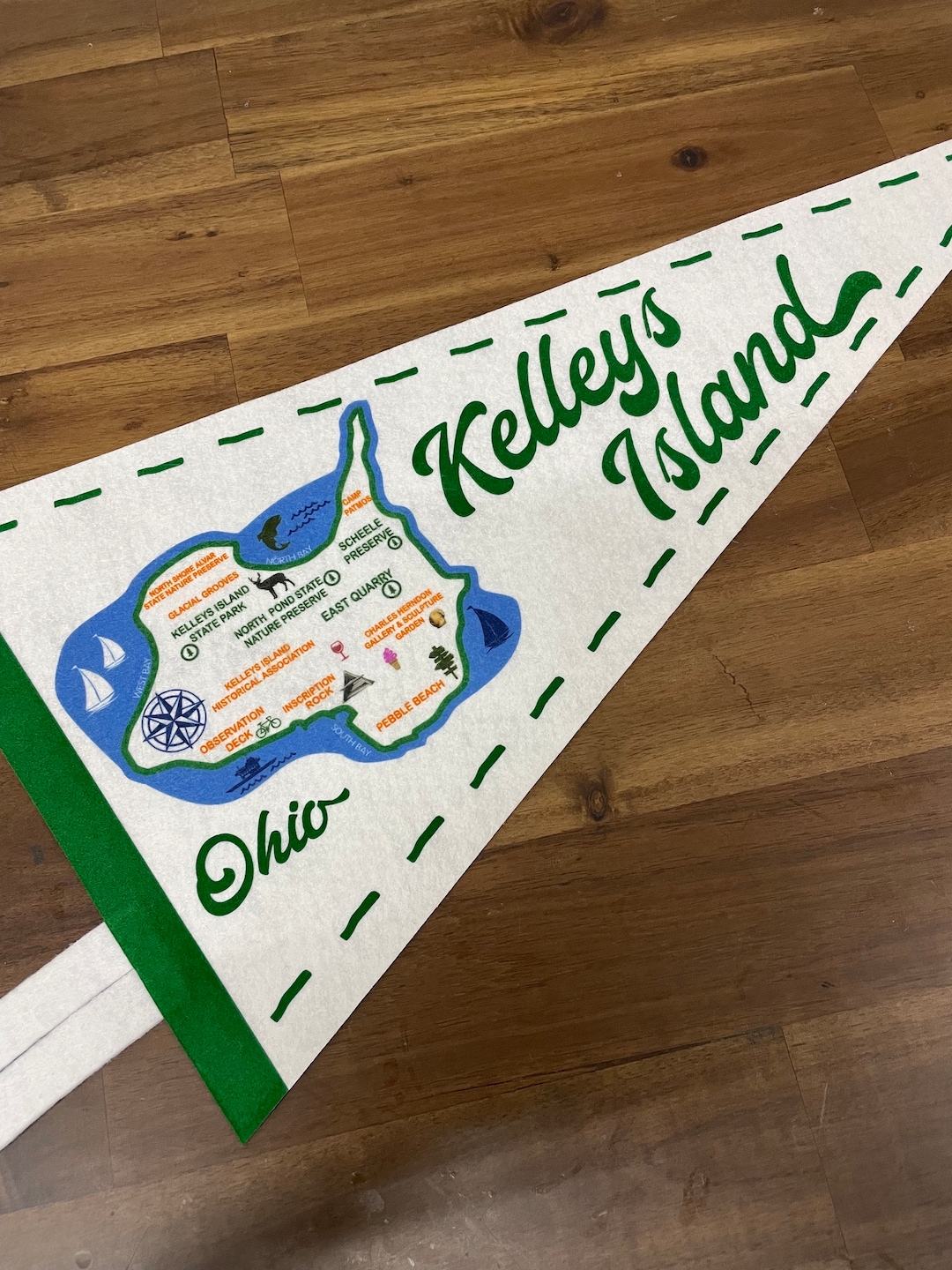 Kelleys Island Map Pennant - Etsy