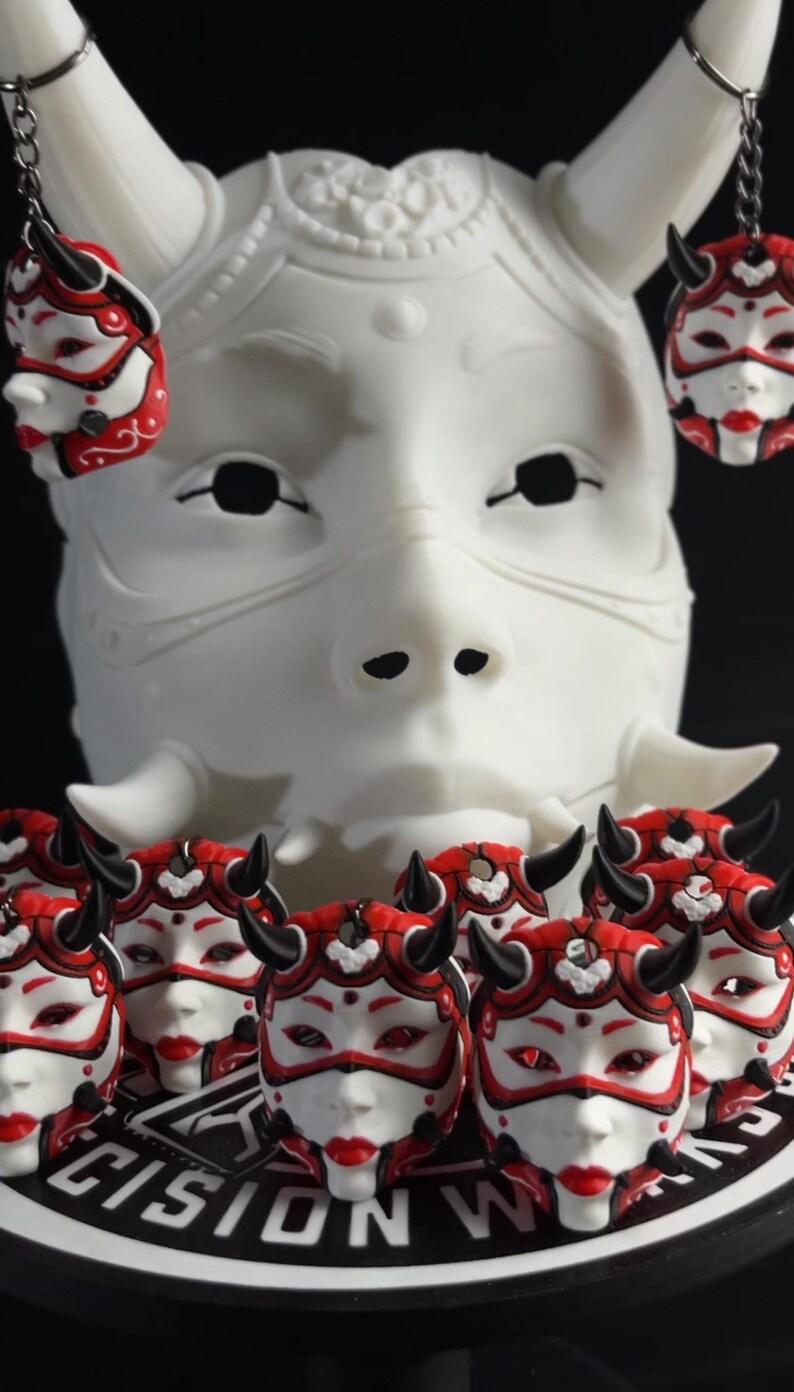 3D Printed Hannya Mask Keychain: Japanese Yokai Bag Charm - Etsy